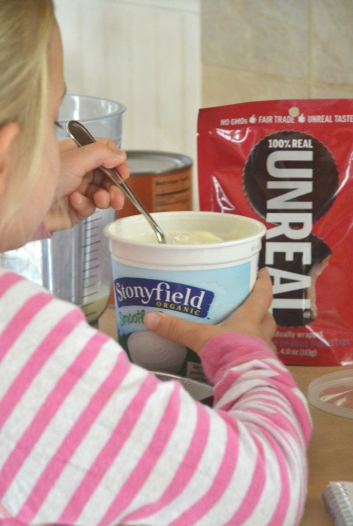 Unreal Moose Tracks Frozen Yogurt: Satisfy Your Sweet Tooth In A ...